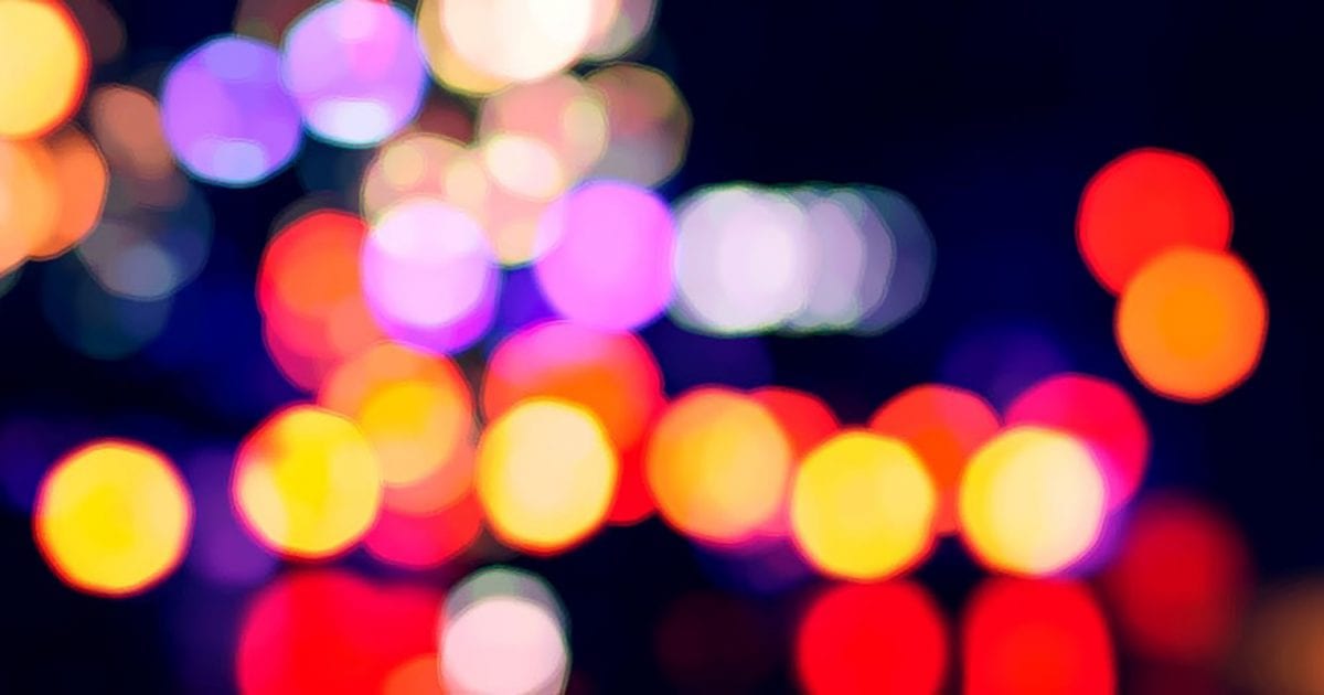 NewBlue Transitions 5 Glow - Flashback Japan Inc